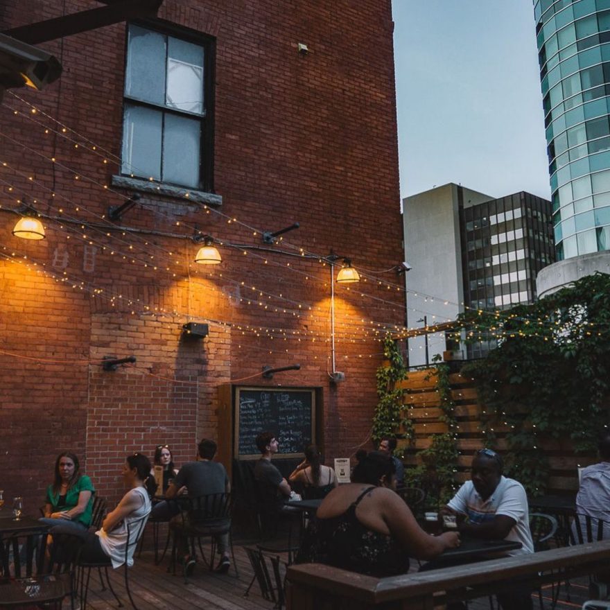 Spend an exciting night out in Ottawa! | Saintlo